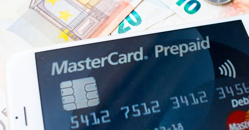 EU admits to giving thousands of taxpayer-funded prepaid debit cards to ...